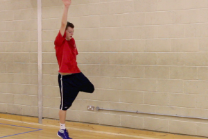 Quad and Hamstring Stretch Fitness - Basketball | Sportplan
