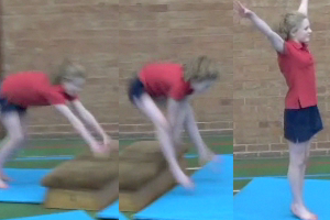 Straddle vault over low apparatus Key 2 content | Sportplan